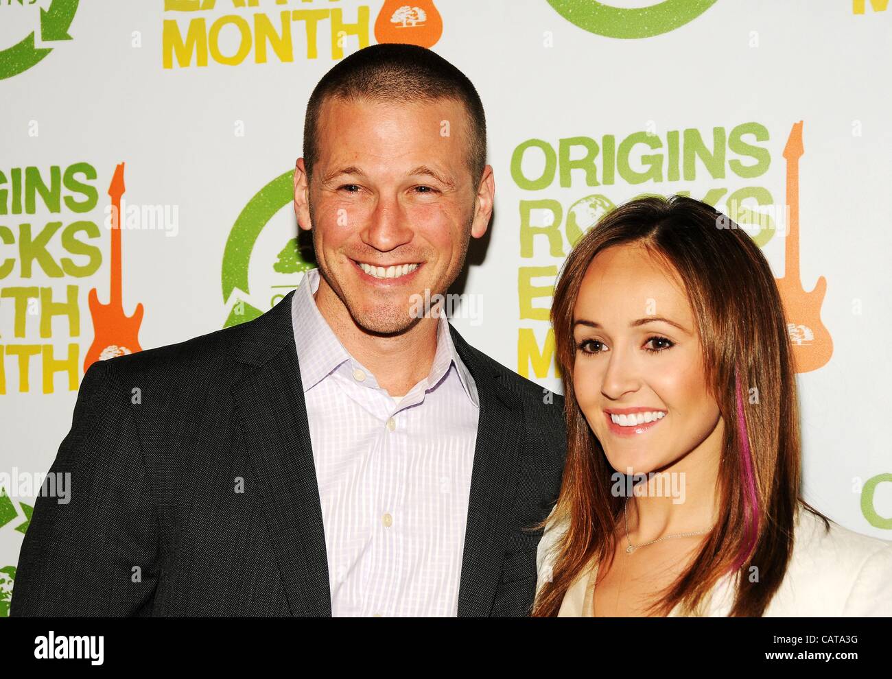 Ashley Hebert 'Bachelorette' Stars Ashley Hebert And JP Rosenbaum