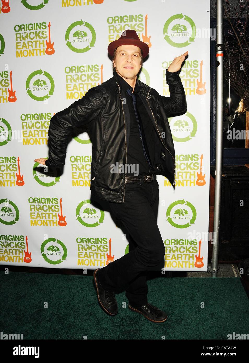 Gavin DeGraw in attendance for Third Annual Origins Rocks Earth Month ...