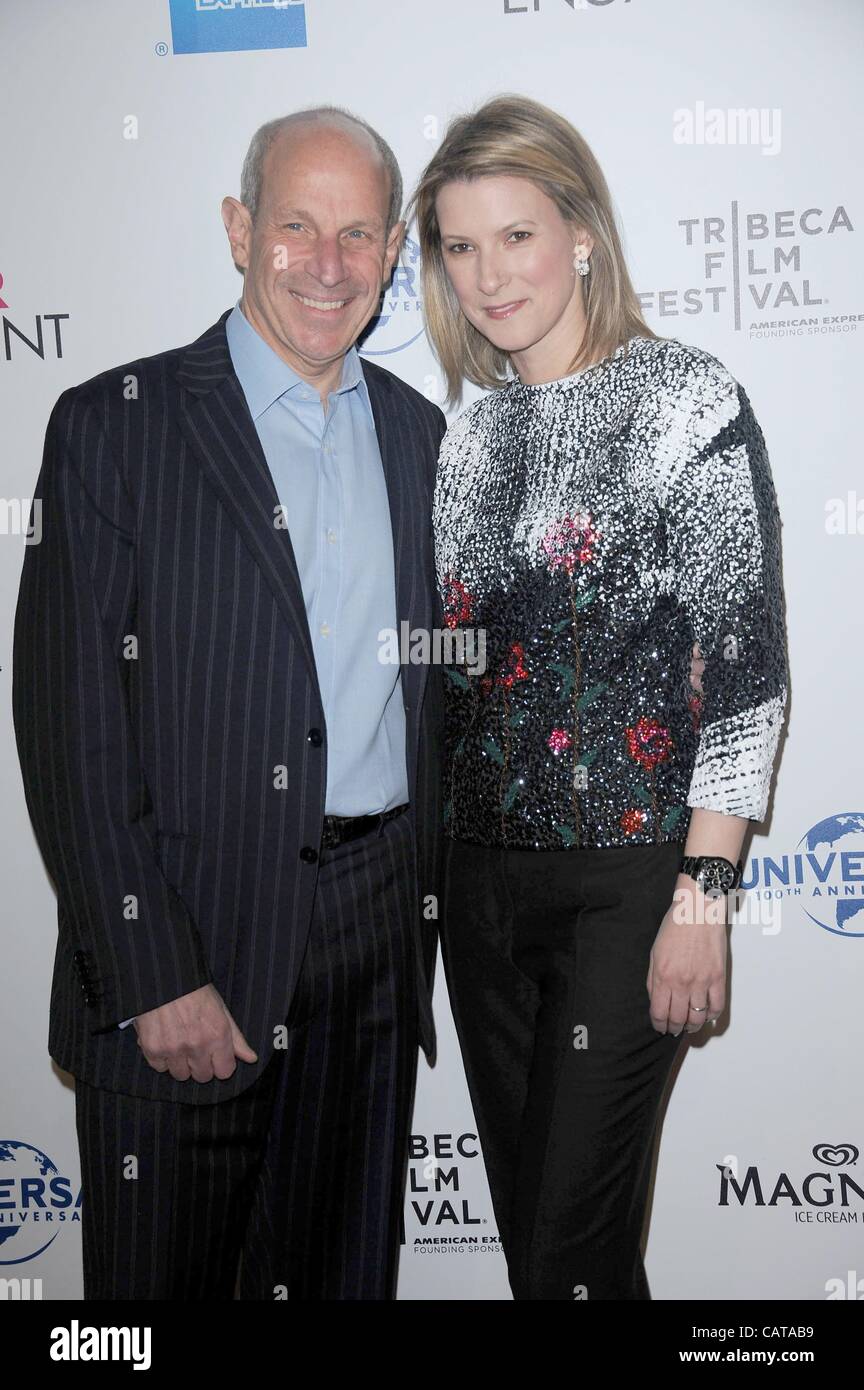 Jon Tisch, Lizzie Tisch at arrivals for THE FIVE-YEAR ENGAGEMENT ...