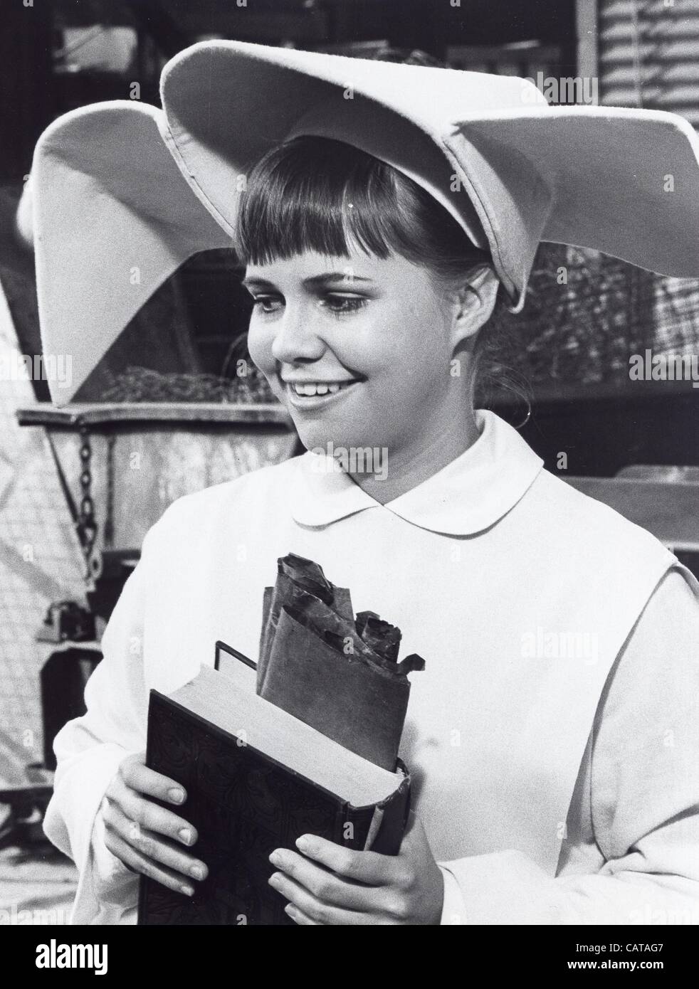 The flying nun sally field hi-res stock photography and images - Alamy
