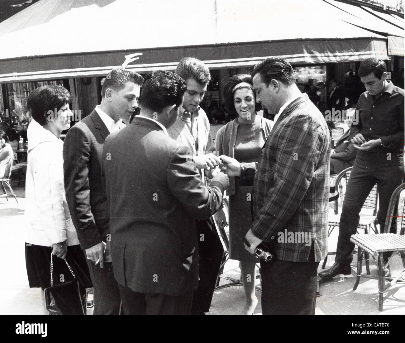 Fouquet’s paris hi-res stock photography and images - Alamy