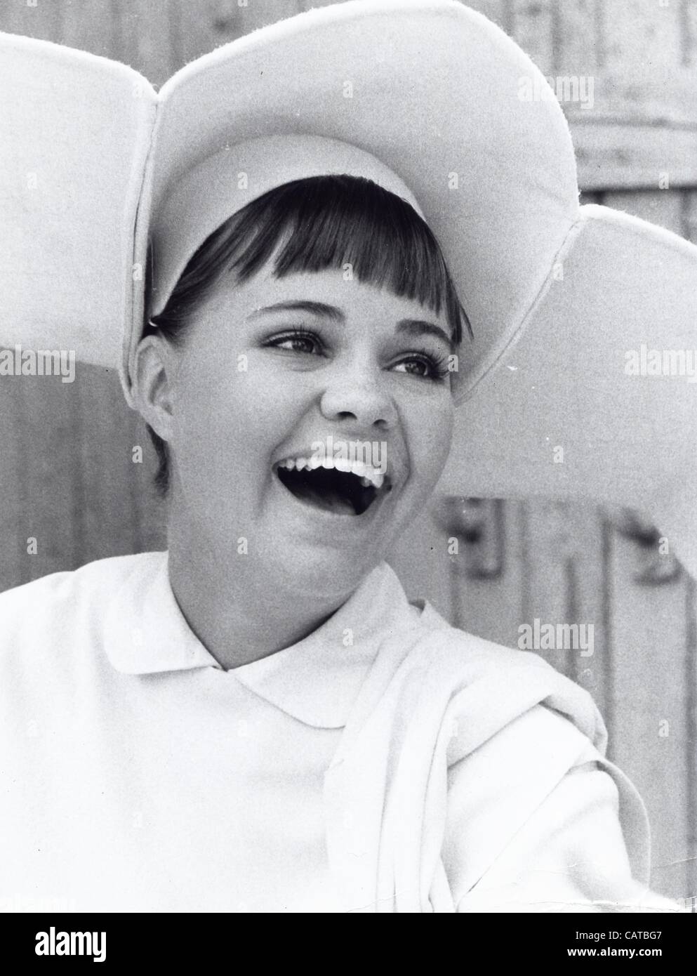 The flying nun sally field hi-res stock photography and images - Alamy