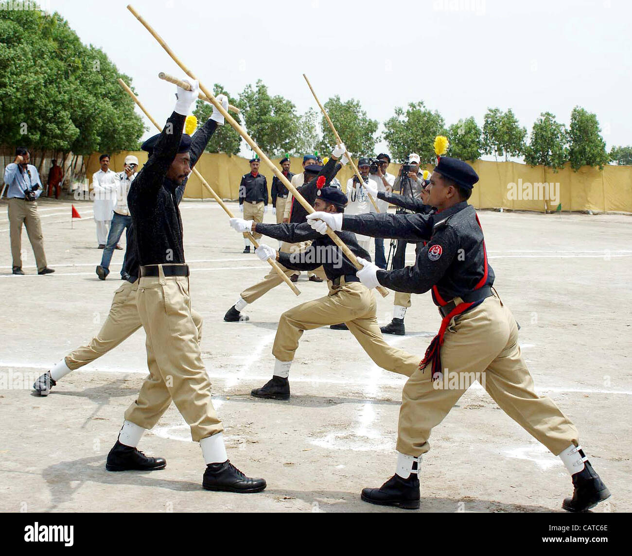 Police passing out parade hi-res stock photography and images - Alamy