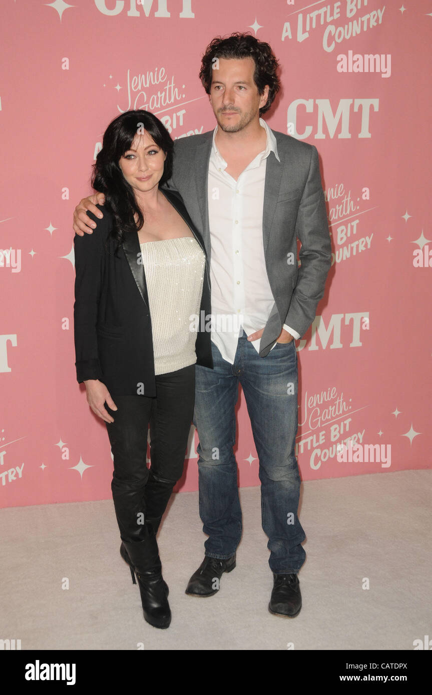 April 19, 2012 - Los Angeles, California, U.S. - Shannen Doherty, Kurt ...
