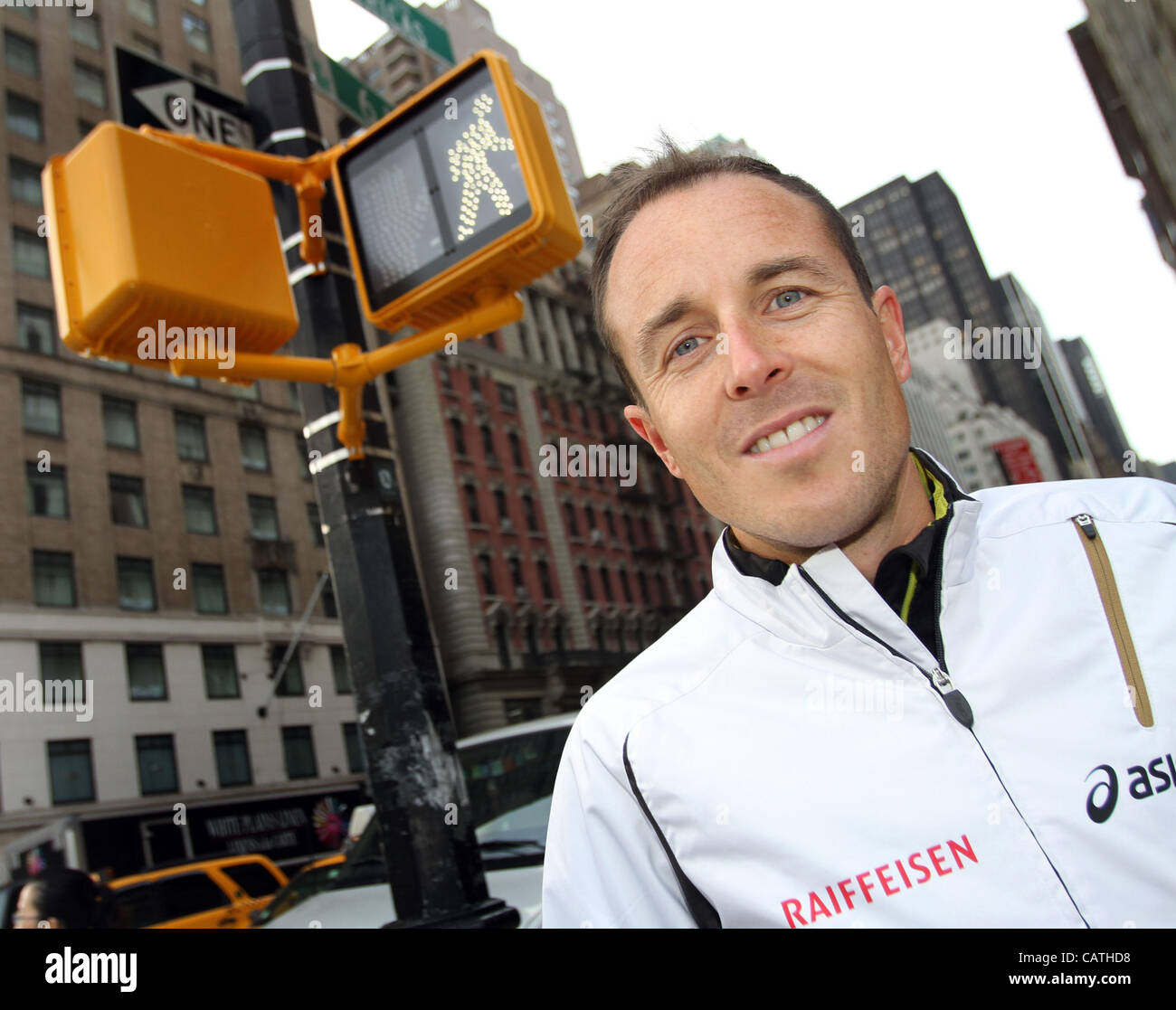 Swiss marathon runner viktor rothlin hi-res stock photography and ...