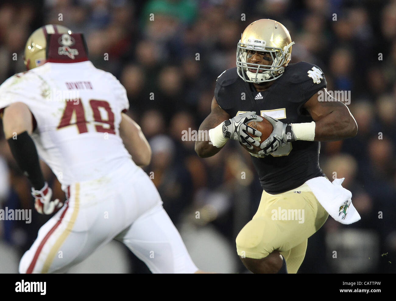Nov. 19, 2011 - South Bend, Indiana, USA - Notre Dame Fighting Irish ...