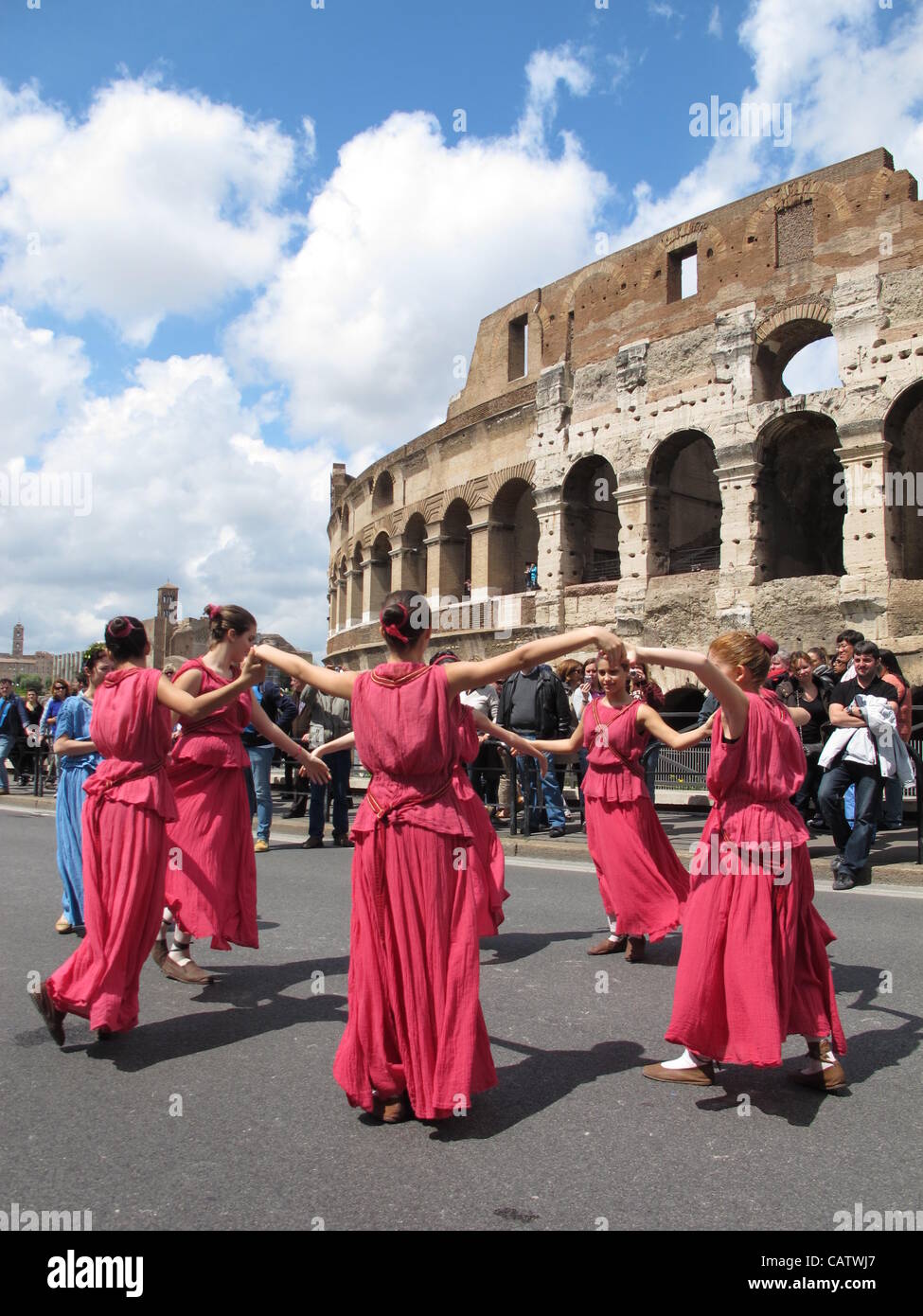 Birth of rome dancing hi-res stock photography and images - Alamy