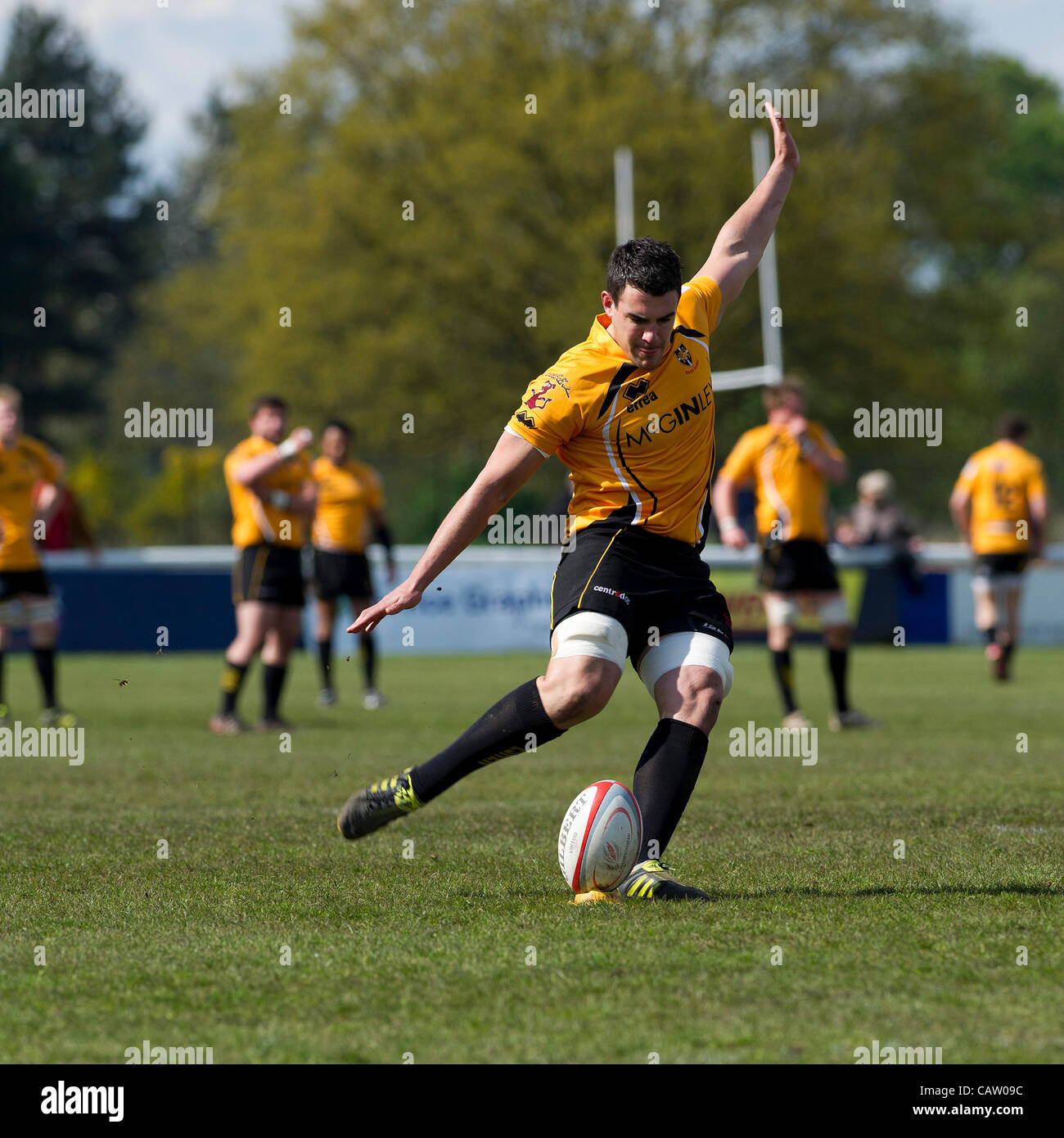 21.04.2012 London, England. London Scottish v Esher Rugby. Mark Bright ...