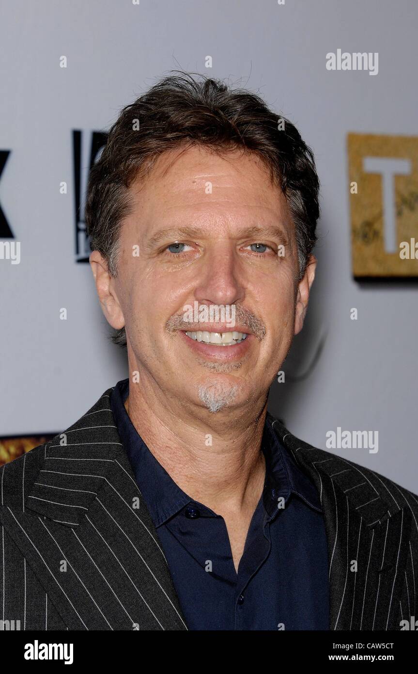 Tim Kring High Resolution Stock Photography and Images - Alamy