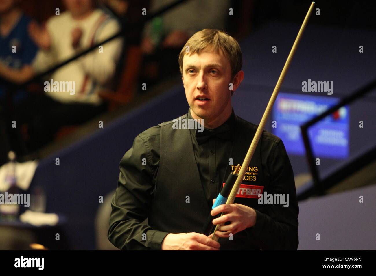 24.04.2012, Sheffield, England. Andrew Higginson defeats Stephen Lee at ...