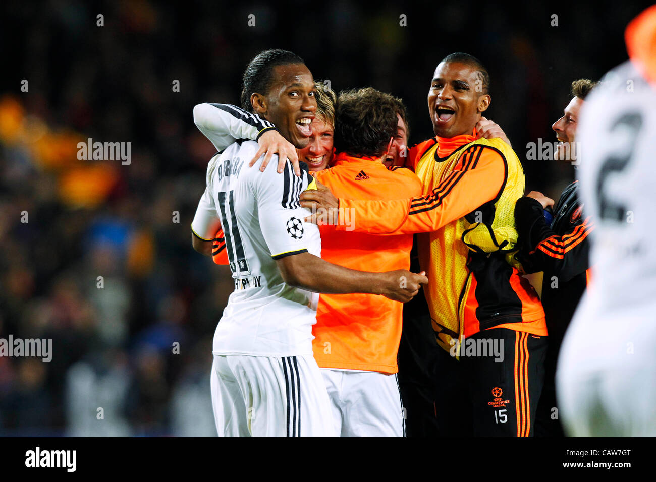 Didier drogba chelsea celebration hi-res stock photography and images ...