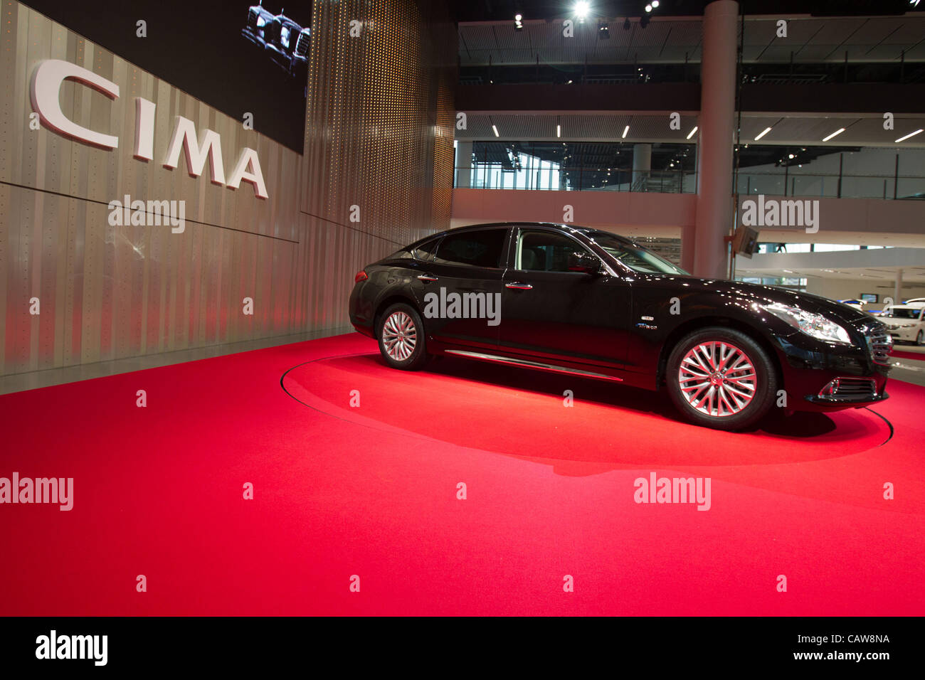 April 25, 2012, Yokohama, Japan - Nissan's new Cima car is shown on ...