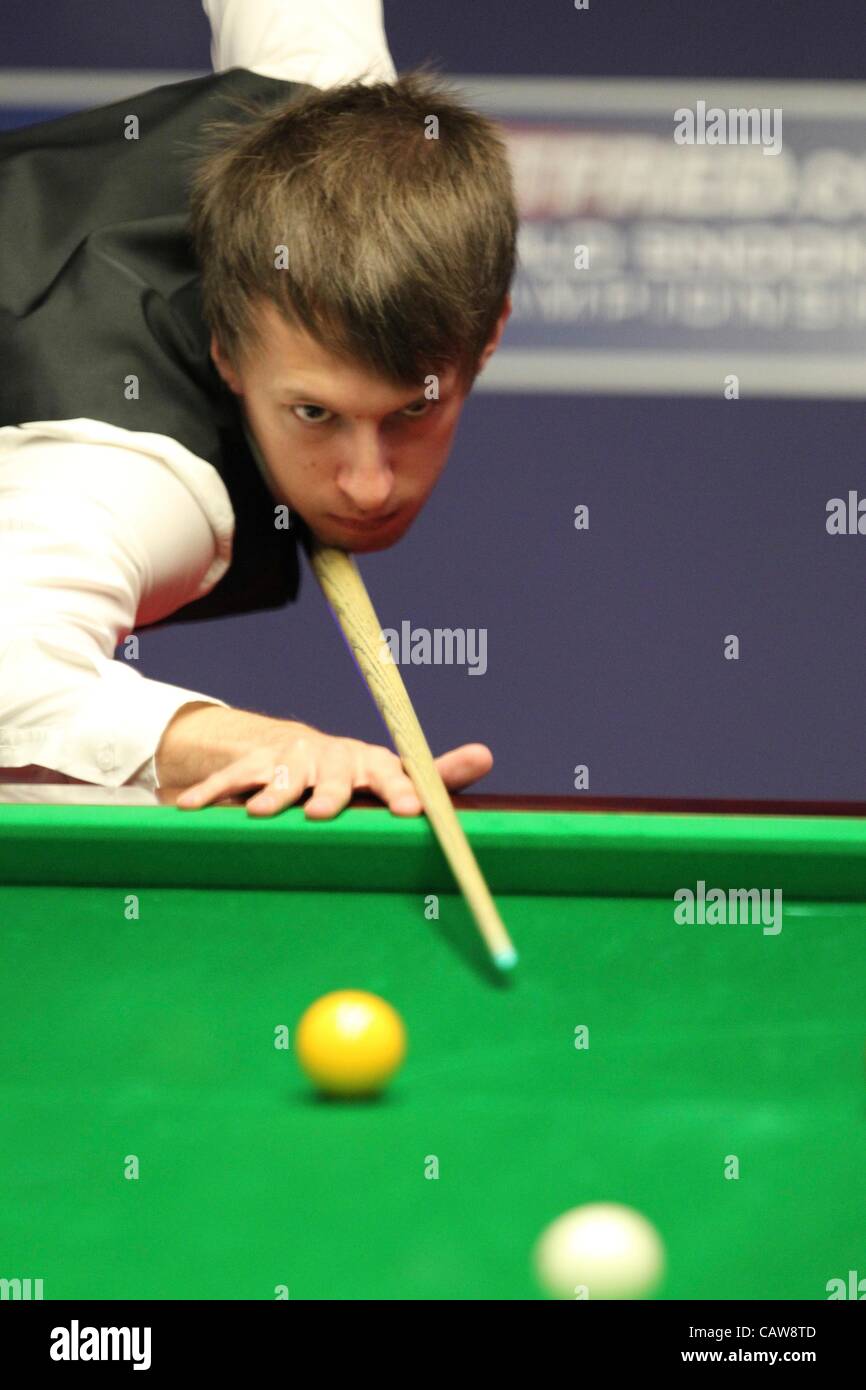 World snooker championship crucible sheffield hi-res stock photography ...