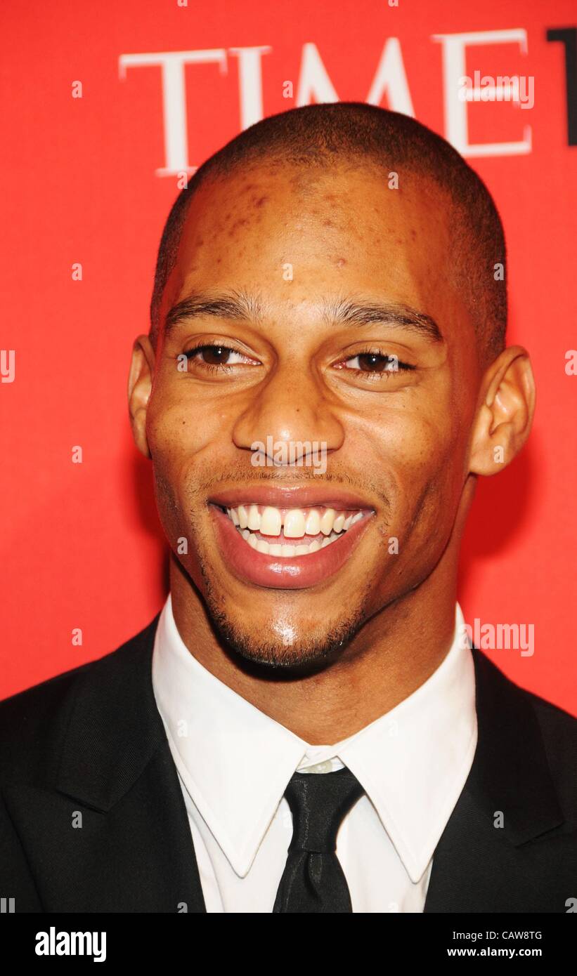 Victor Cruz at arrivals for TIME 100 Gala, Frederick P. Rose Hall, Jazz ...