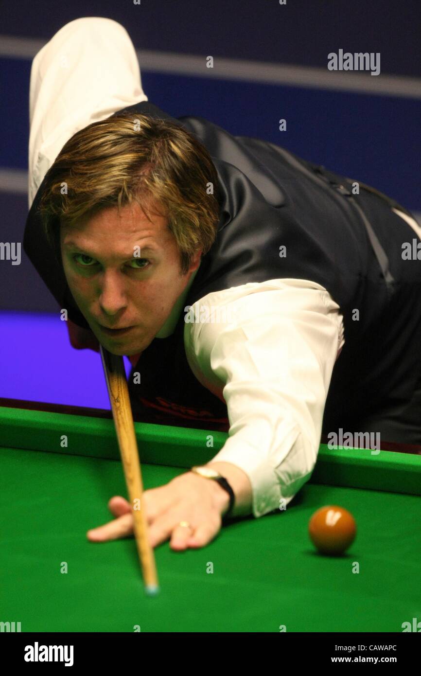 25.04.2012, Sheffield, England. Dominic Dale in action during the World ...