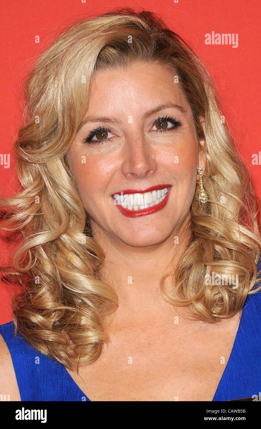 Sara blakely hi-res stock photography and images - Alamy