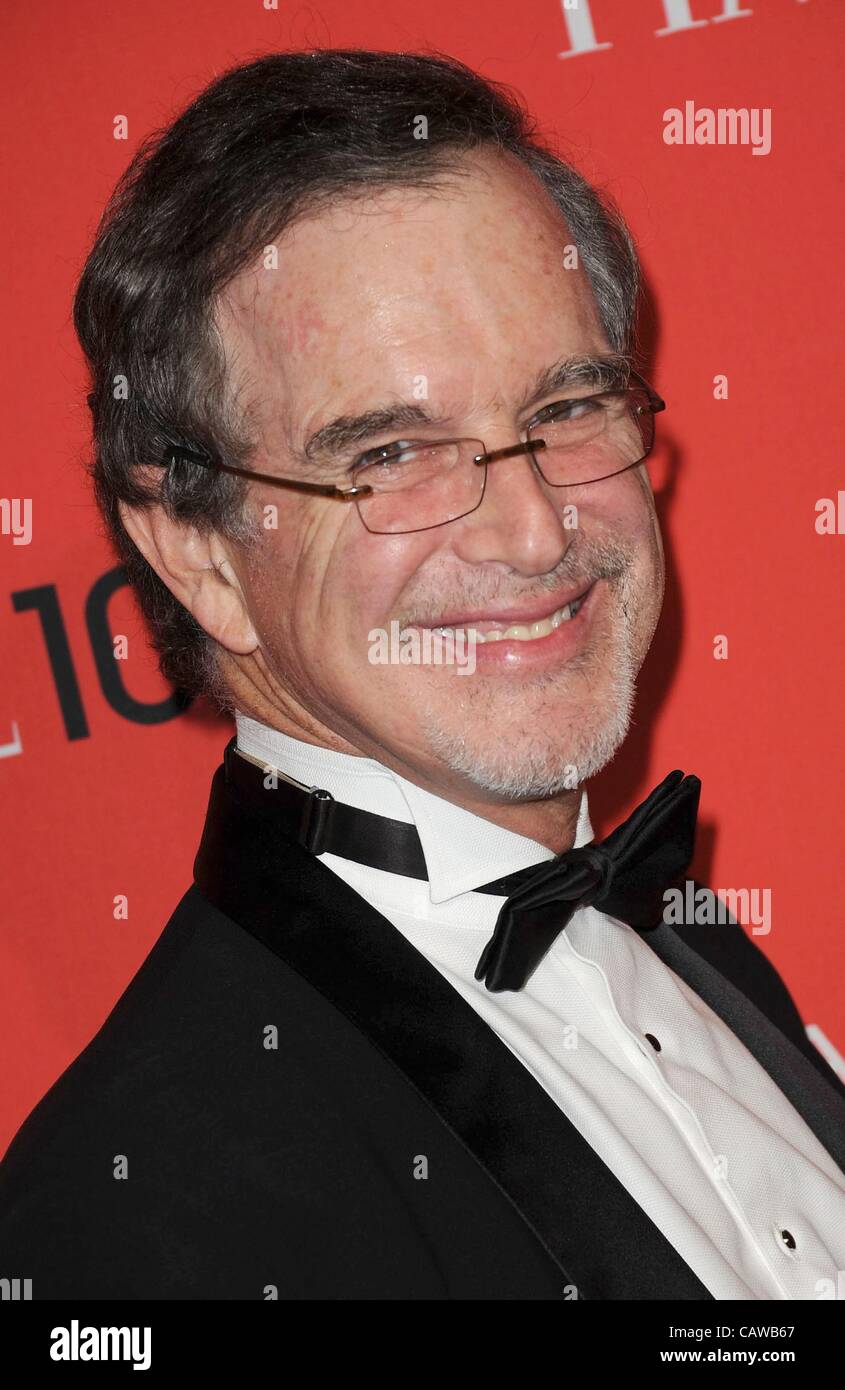 Garry center hi-res stock photography and images - Alamy