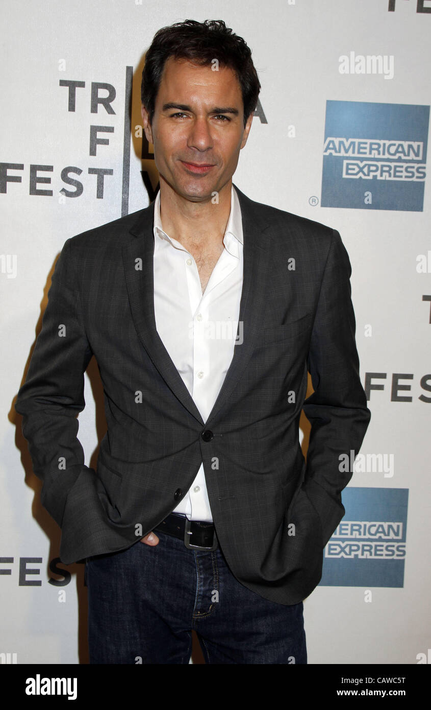 April 25, 2012 - New York, New York, U.S. - Eric McCormack arrives for ...
