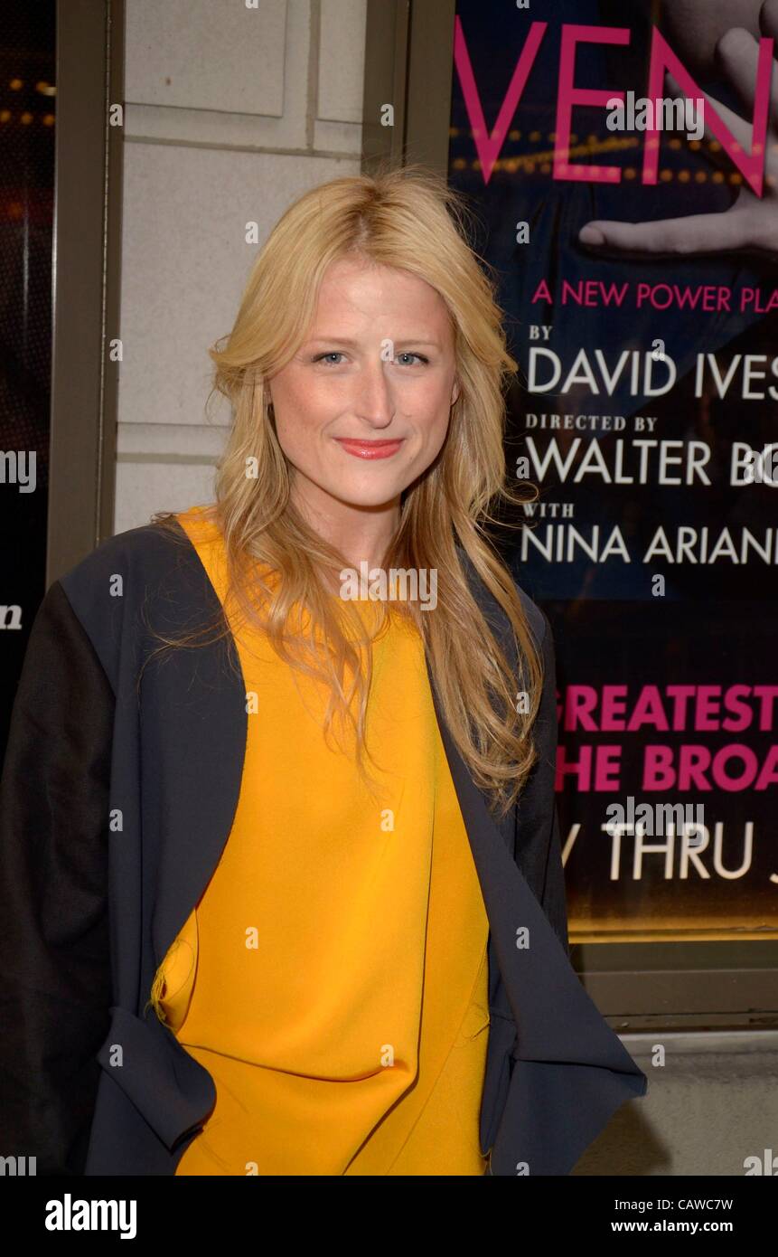 Mamie Gummer at arrivals for THE COLUMNIST Opening Night on Broadway ...
