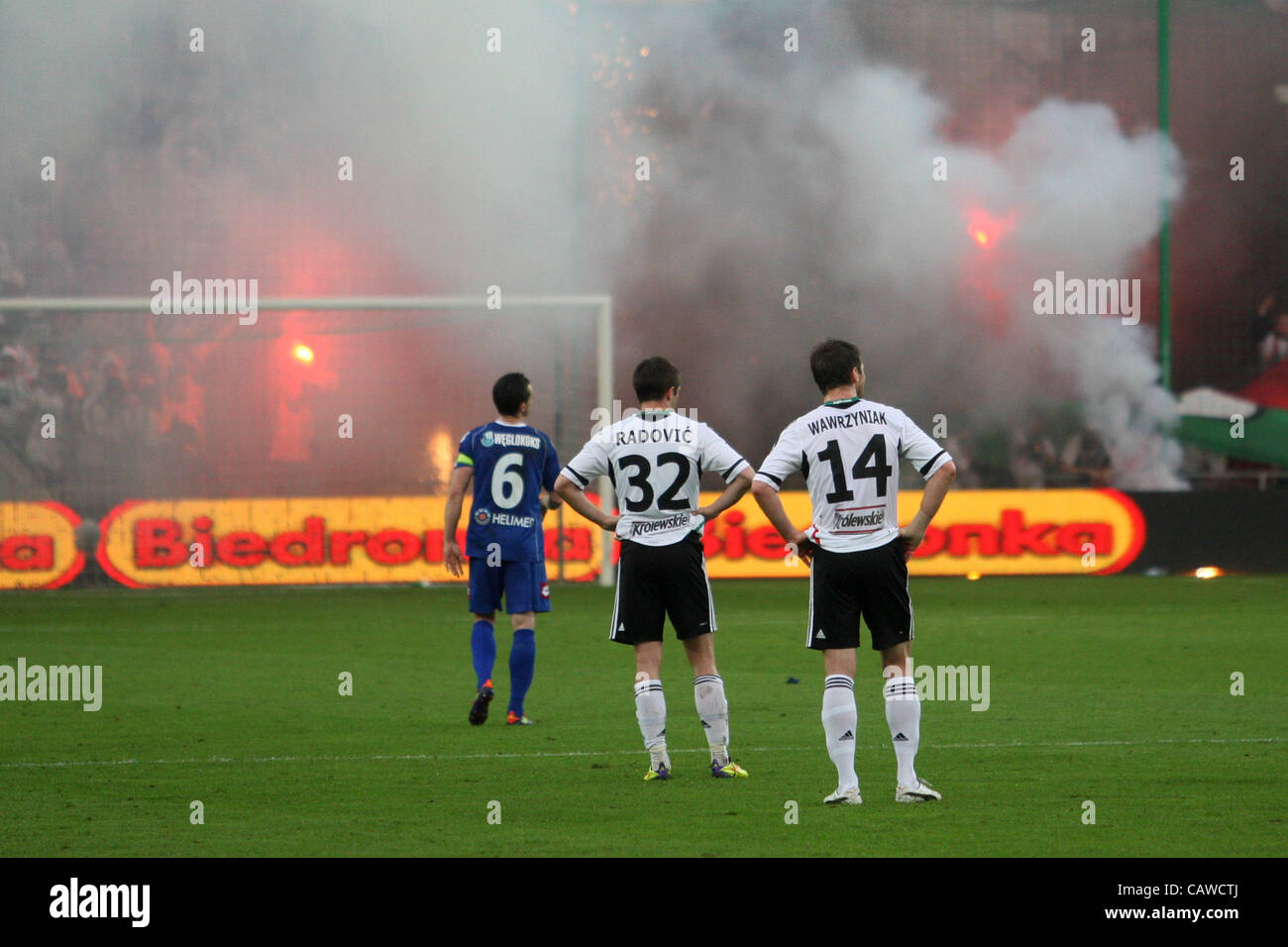 Football hooligans fighting 2012 hi-res stock photography and images ...