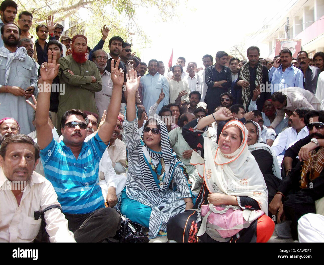 Syed yousuf raza gilani hyderabad people party hi-res stock photography ...