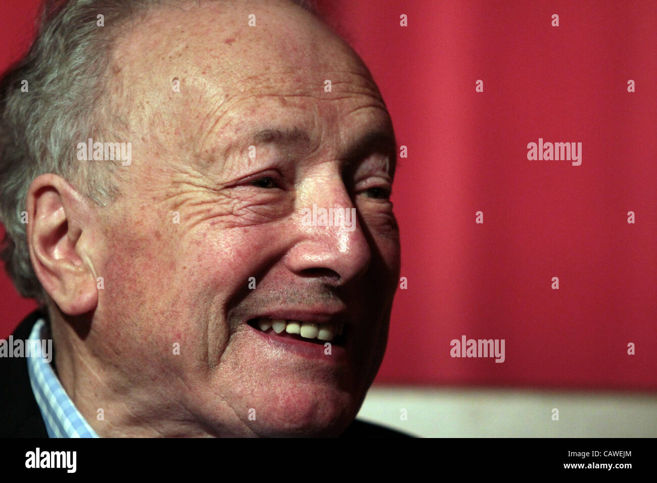 Robin hardy the wicker man hi-res stock photography and images - Alamy