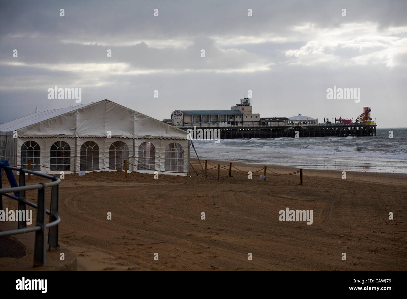 Bournemouth, UK Friday 27 April 2012. Kate Smith and Frazer Seed, from ...