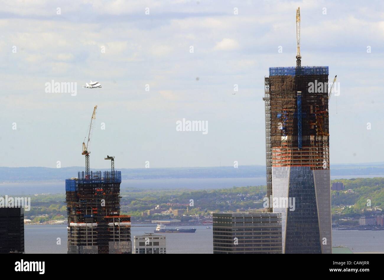 April 27, 2012 - Manhattan, New York, U.S. - Space Shuttle Enterprise ...