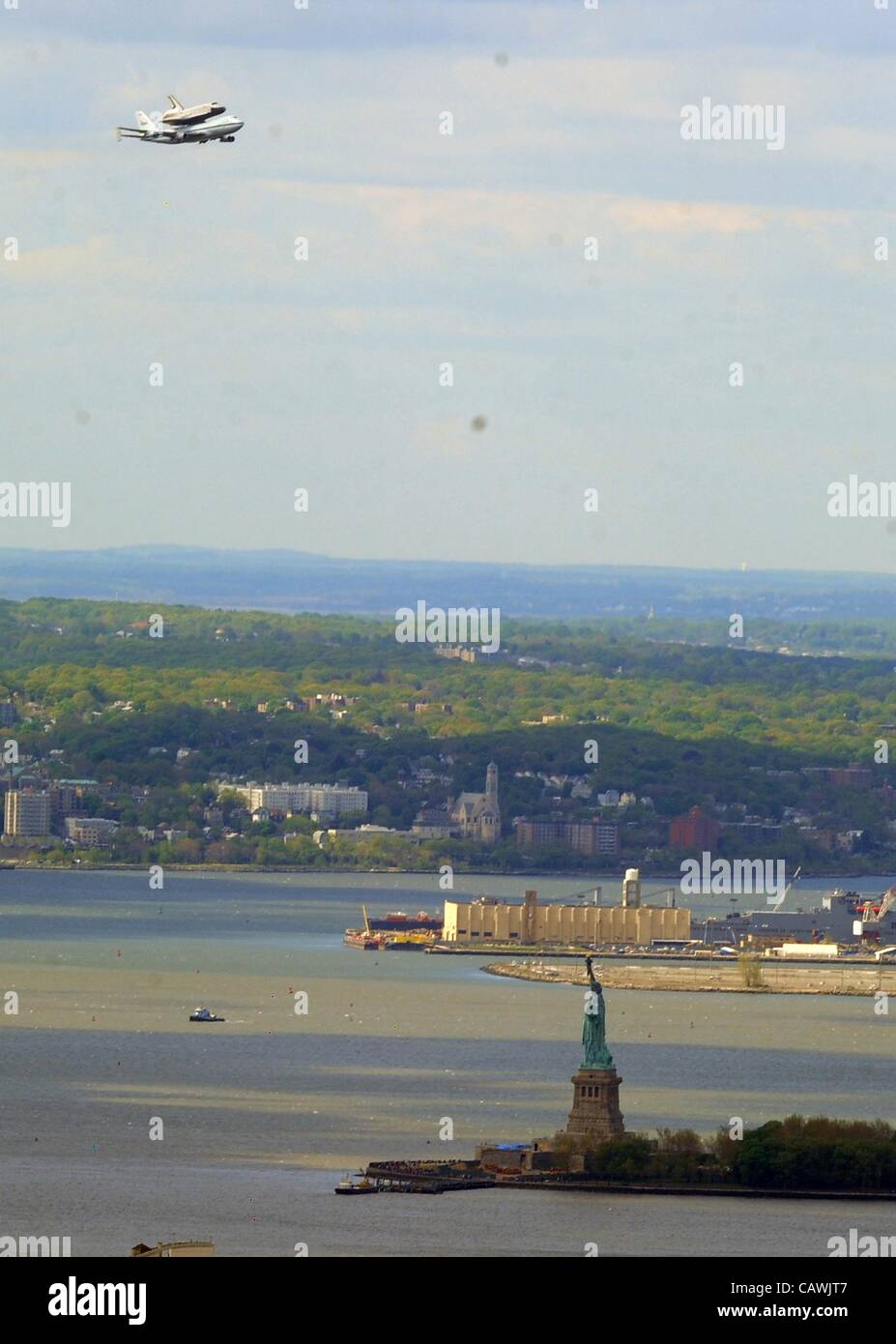 April 27, 2012 - Manhattan, New York, U.S. - Space Shuttle Enterprise ...