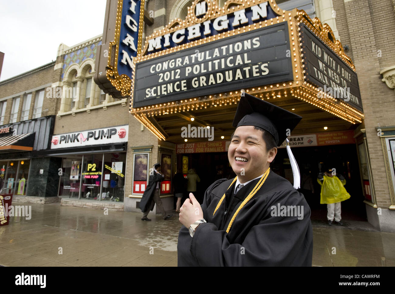 University of michigan graduation hi-res stock photography and images ...