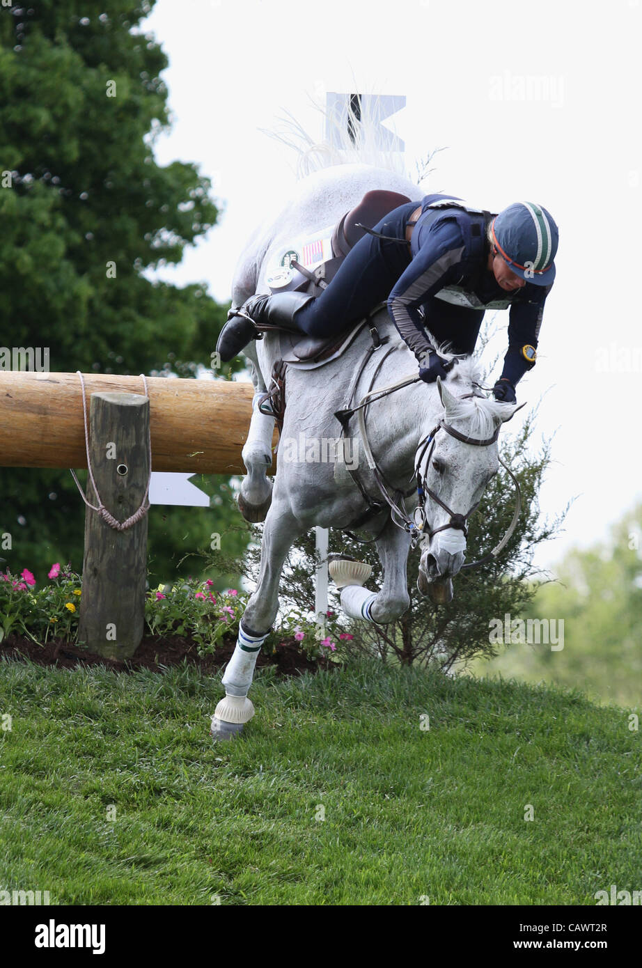 April 28, 2012 - Lexington, Kentucky, U.S. - Becky Holder and ...