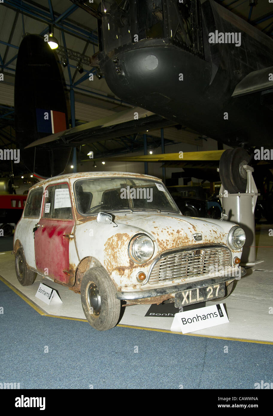 1959 austin mini hi-res stock photography and images - Alamy