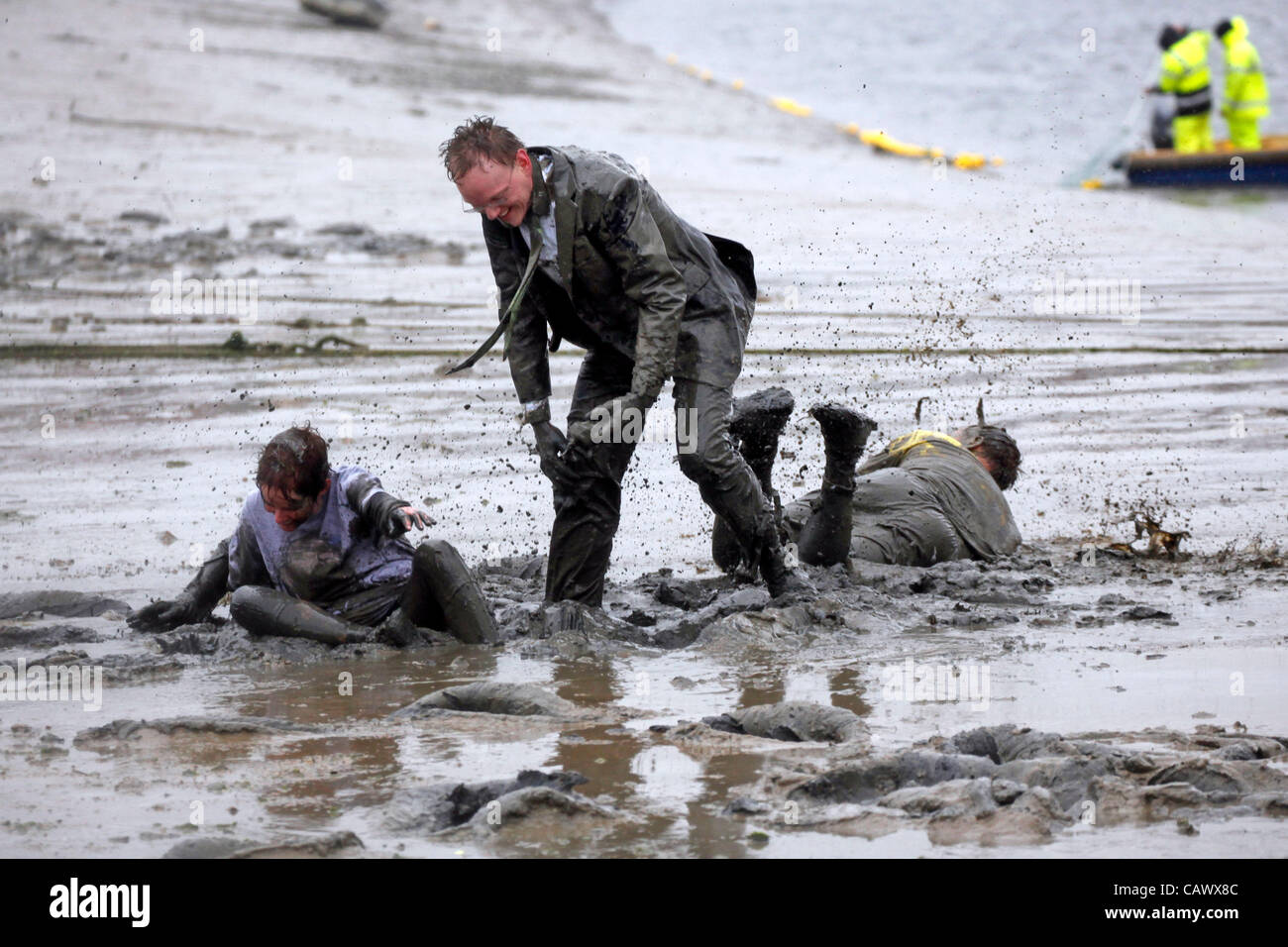 Maldon, Essex, UK. Sunday 29th April 2012. Participants getting muddy ...