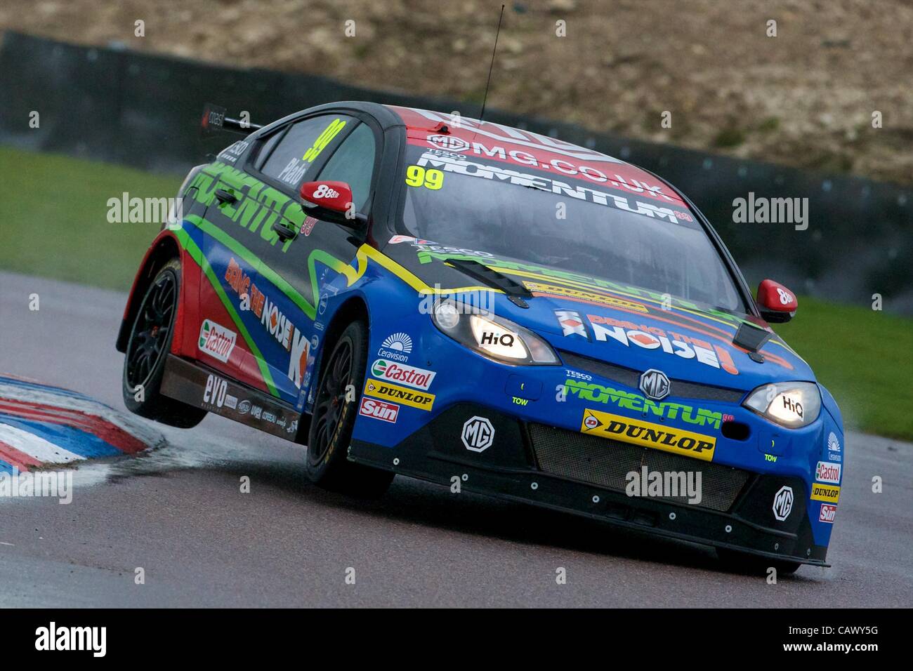 29.04.2012 Thruxton, England. Jason Plato in his MG KX Momentum Racing ...