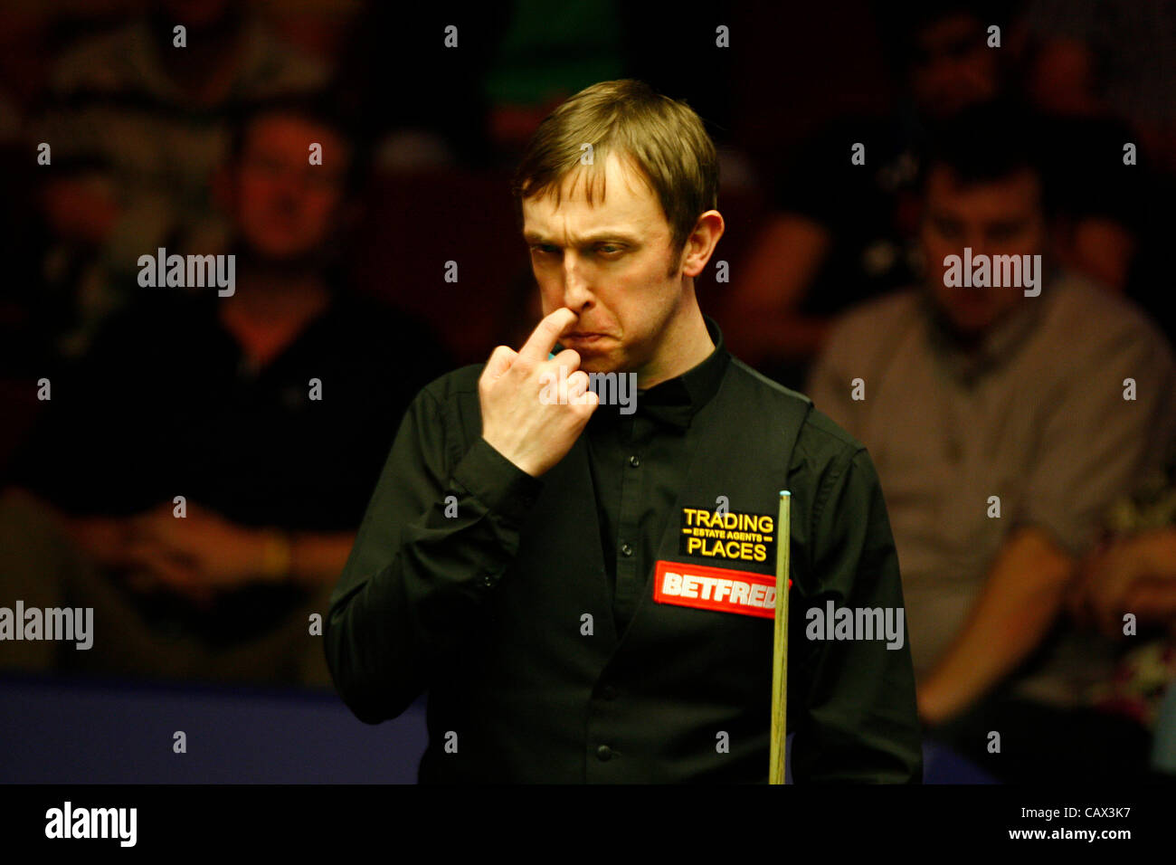 30.04.2012. Crucible, Sheffield, England. Andrew Higginson (Eng) in ...