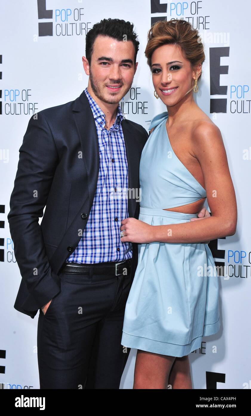 Kevin Jonas, Danielle Jonas at arrivals for E! Network Upfronts ...