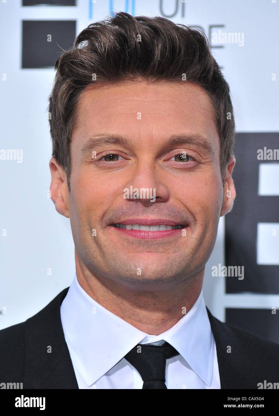 Ryan Seacrest at arrivals for E! Network Upfronts Presentation, Gotham ...