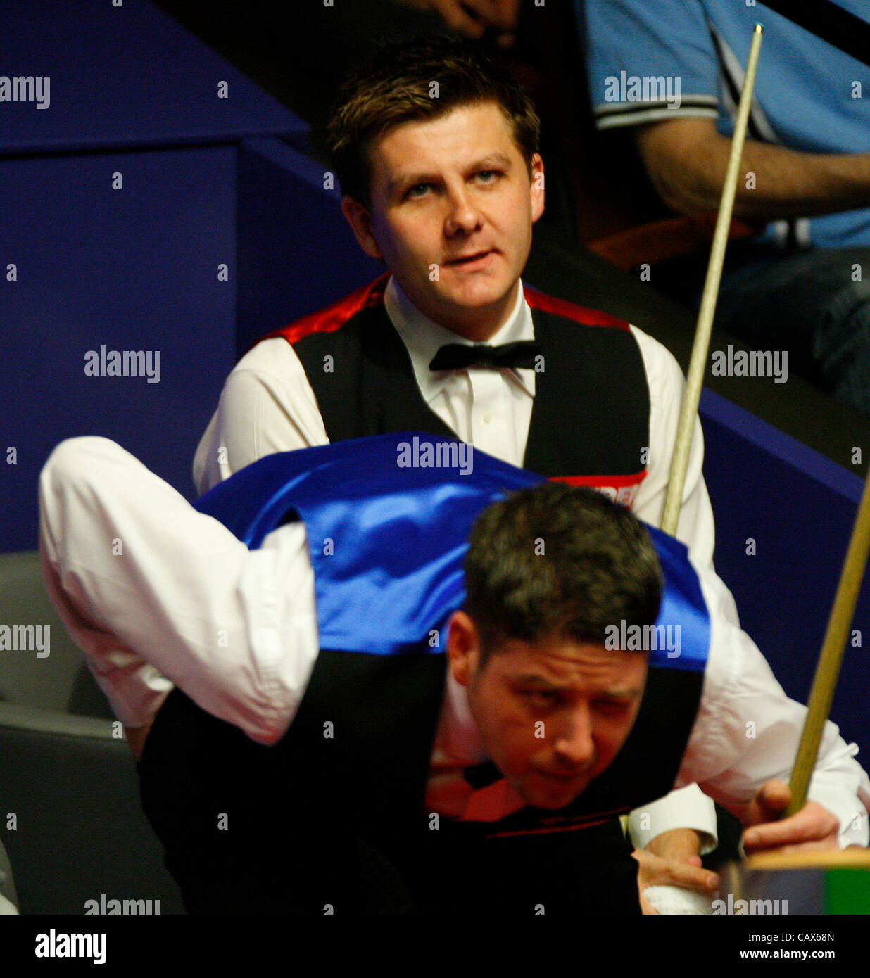 Snooker action matthew stevens hi-res stock photography and images - Alamy