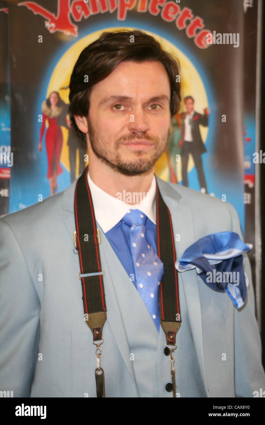 Cast of Vampiette Norman Bowmanas Stanley Pea Stock Photo - Alamy