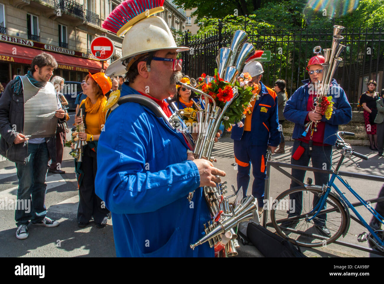 Labour day march france hi-res stock photography and images - Alamy