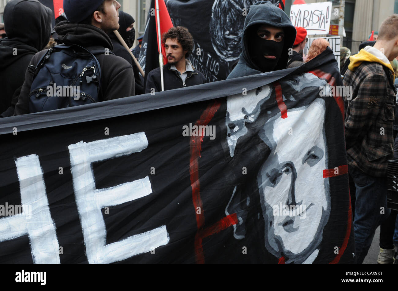 Black bloc anarchist hi-res stock photography and images - Alamy
