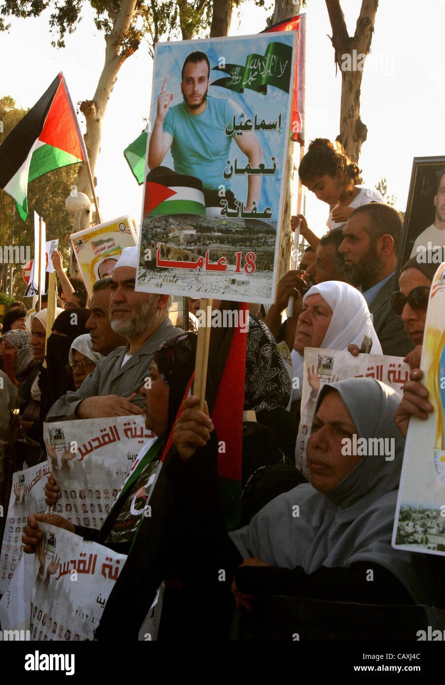 Jerusalem, Jerusalem, Palestinian Territory - Palestinian protesters ...