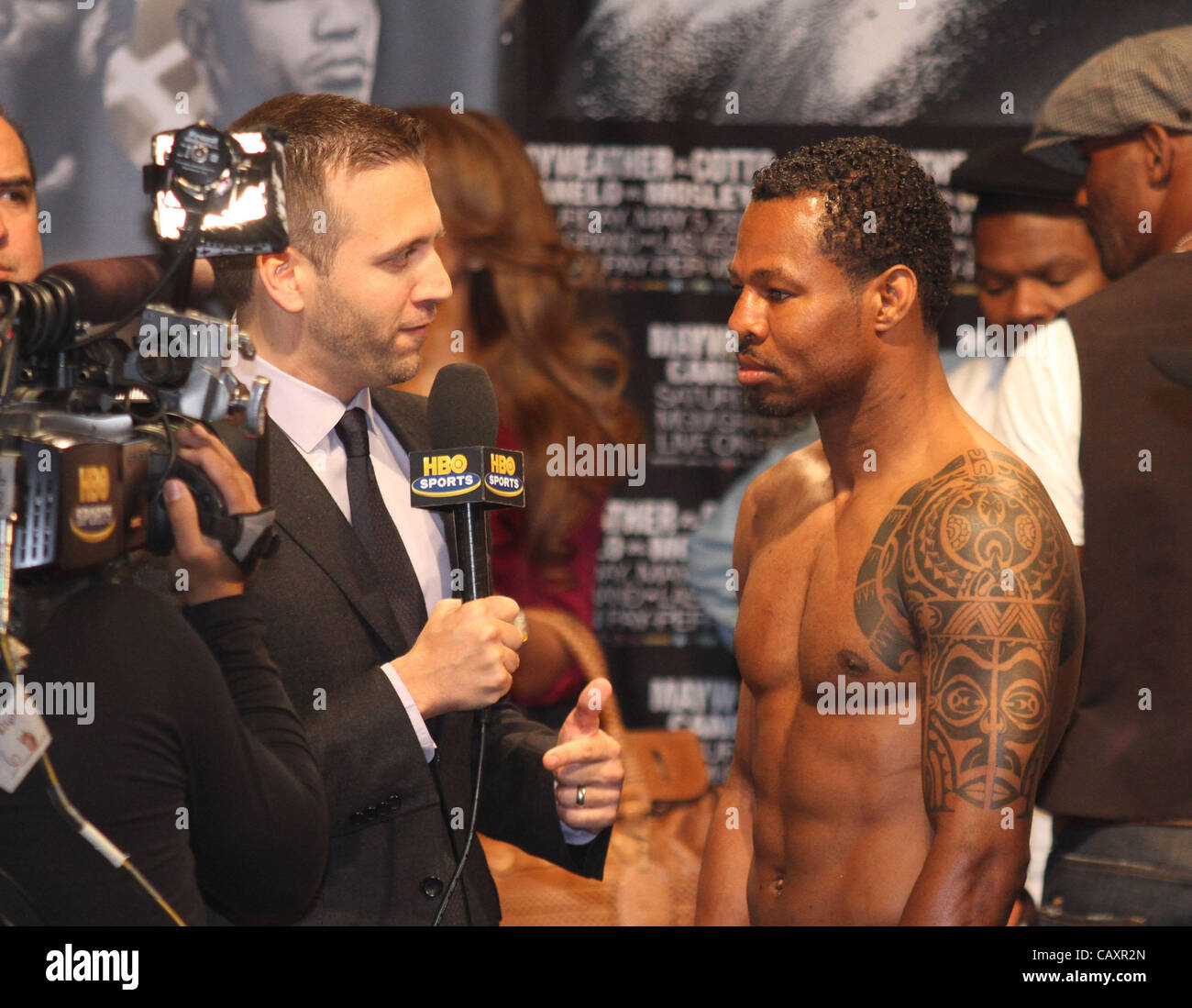 "Sugar" Shane Mosley weighs in at the MGM Grand Garden Arena in Las ...