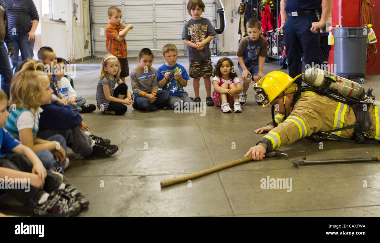 May 18, 2010 - Modesto, CA, USA - A Modesto Fire Department firefighter ...