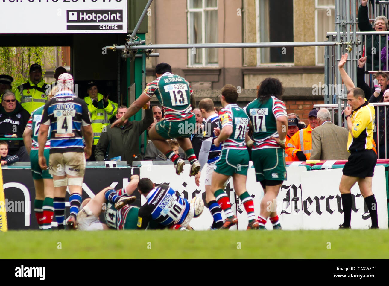 21.04.2012 Leicester, England. Leicester Tigers v Bath Rugby. Horacio ...