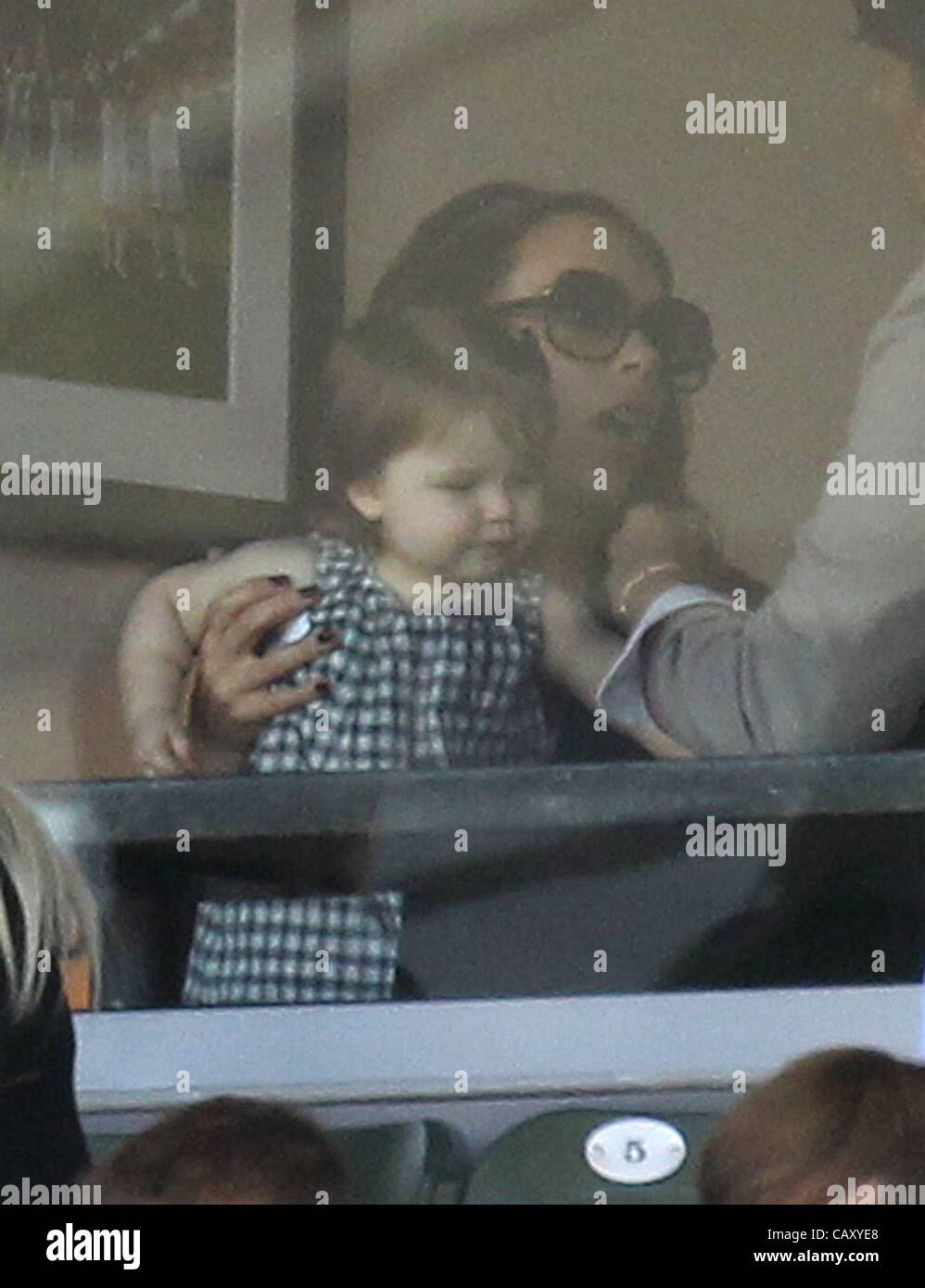 Victoria beckham in red hi-res stock photography and images - Alamy