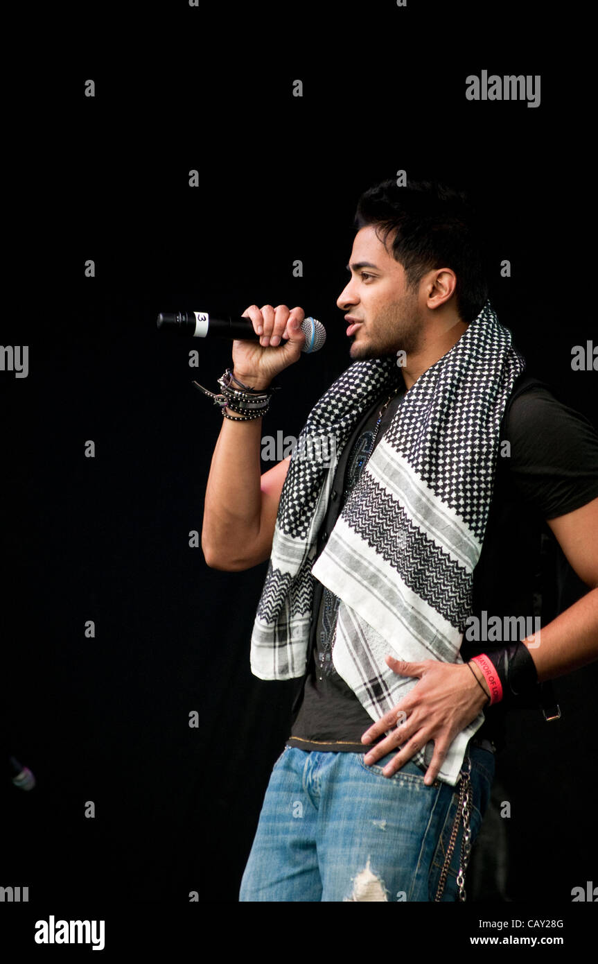 Singer Abbas Hasan, Vaisakhi Festival, Sikh New Year, Trafalgar Square ...