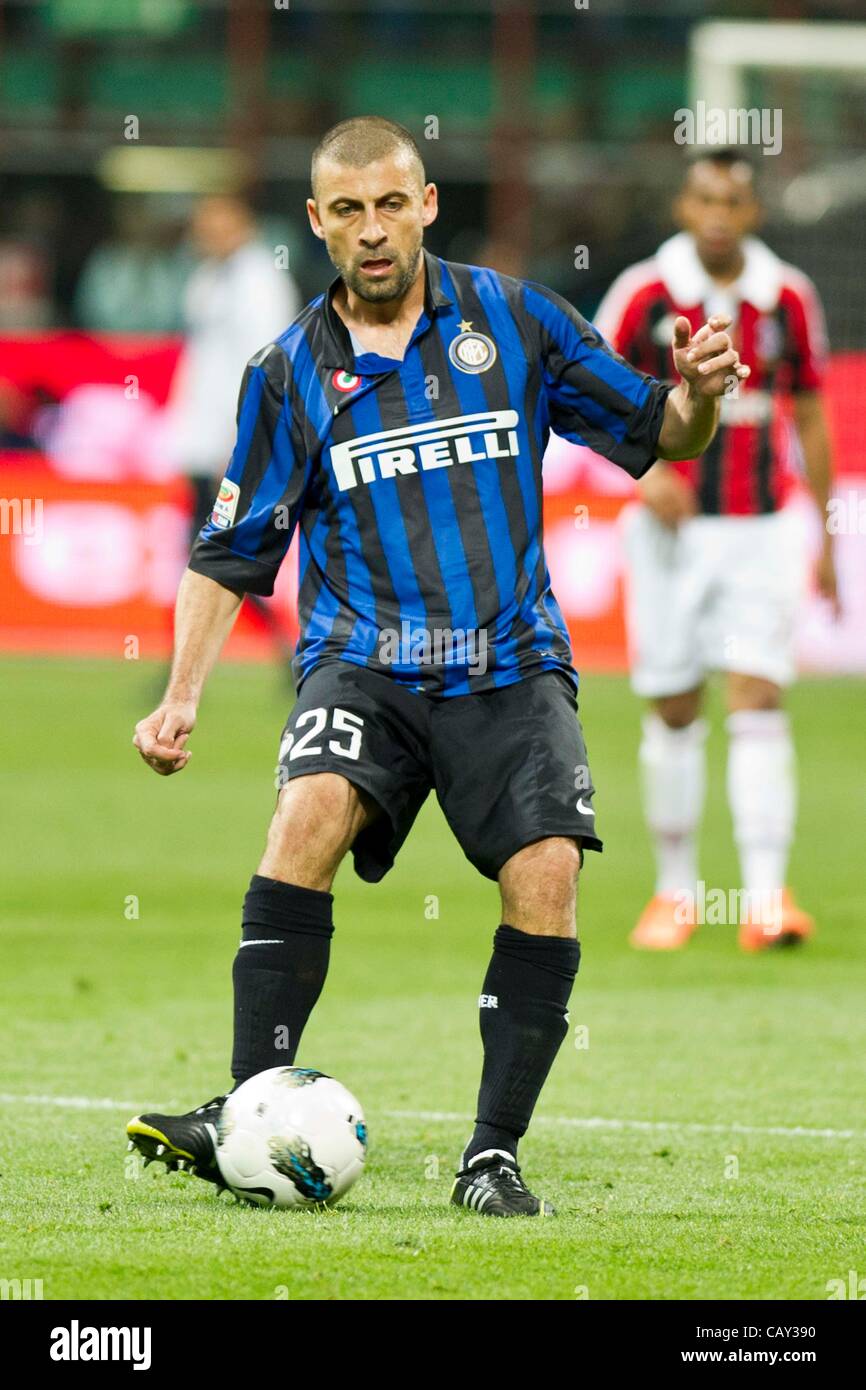 Giuseppe meazza walter samuel hi-res stock photography and images - Alamy