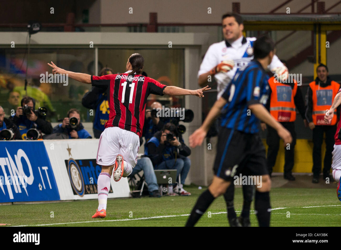 Zlatan goal ac milan inter hi-res stock photography and images - Alamy