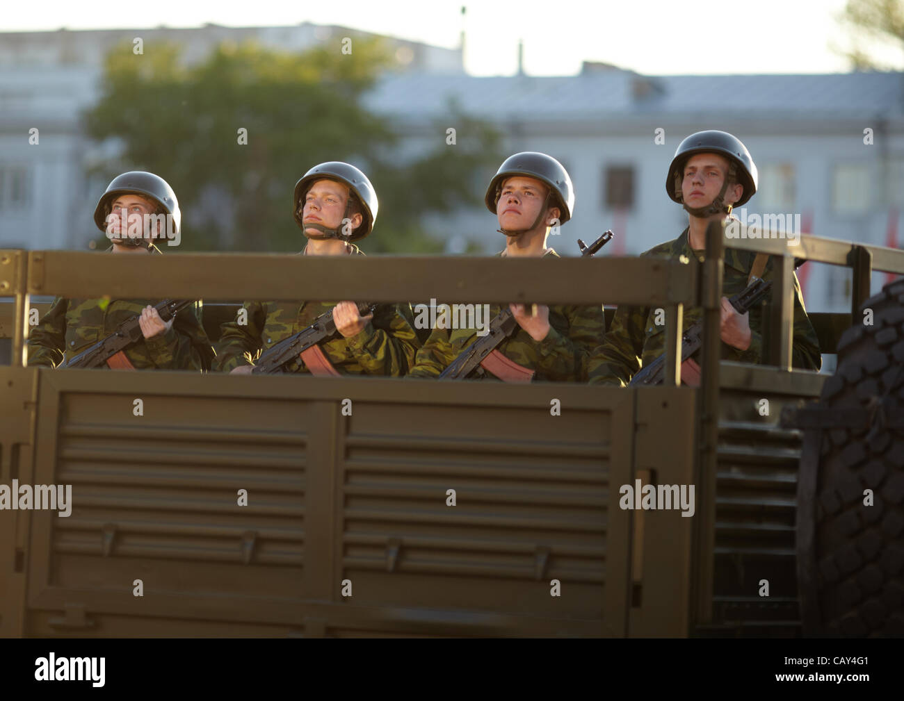 Russian soldiers hi-res stock photography and images - Alamy